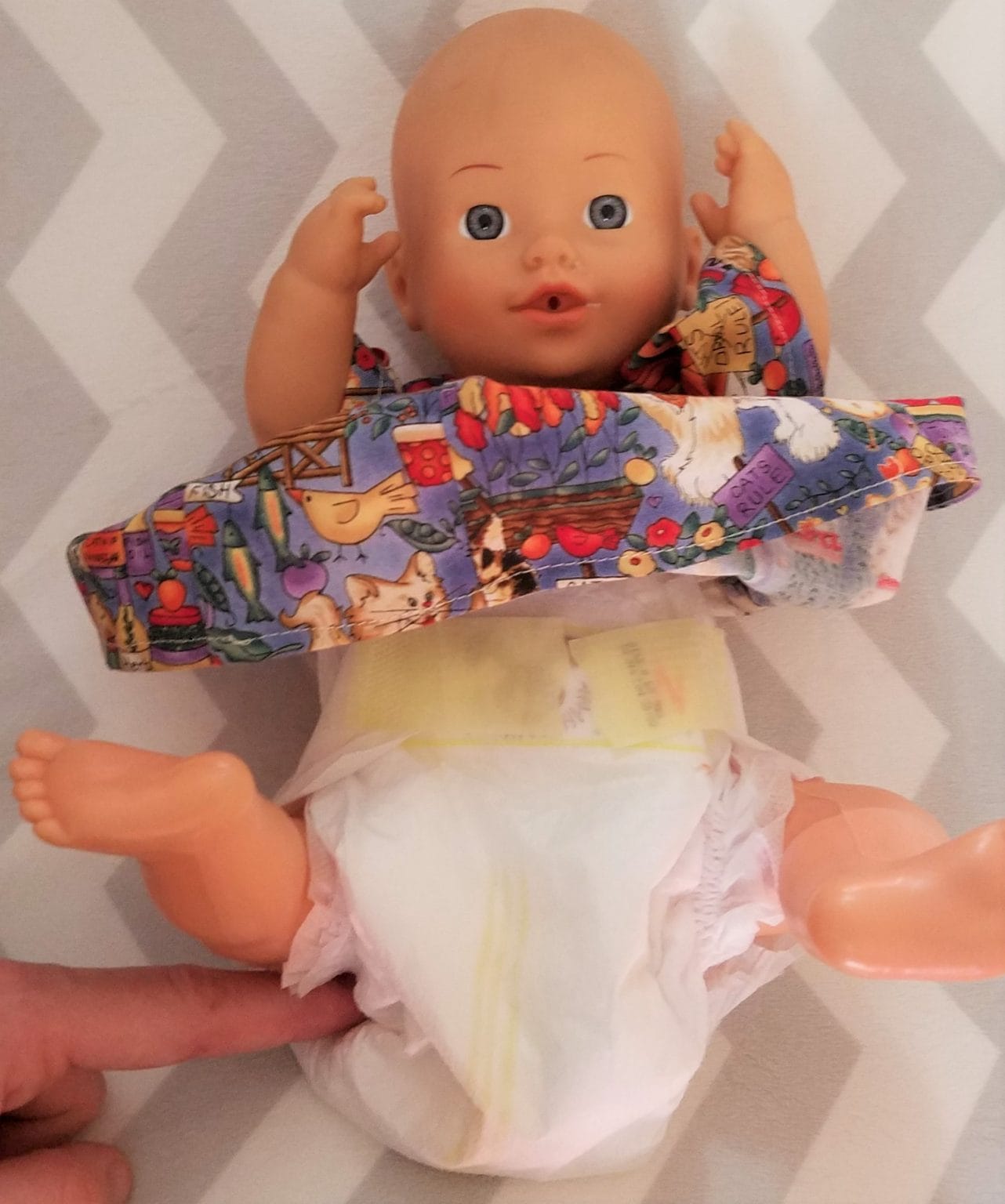 How to get a proper diaper fit | 7 Simple Tips for Parents • My Mom's a ...